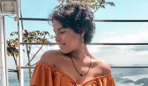 Pauloafonsina Renata Tavares e 2 motivos para comemorar: venceu o ...