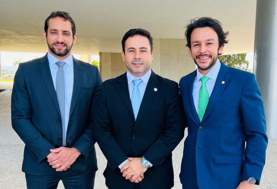 Com apoio de Mário Júnior, prefeito David Cavalcanti comemora conquista ...