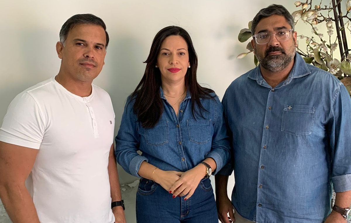 Nota da bancada dos vereadores de oposição sobre ação do prefeito ...